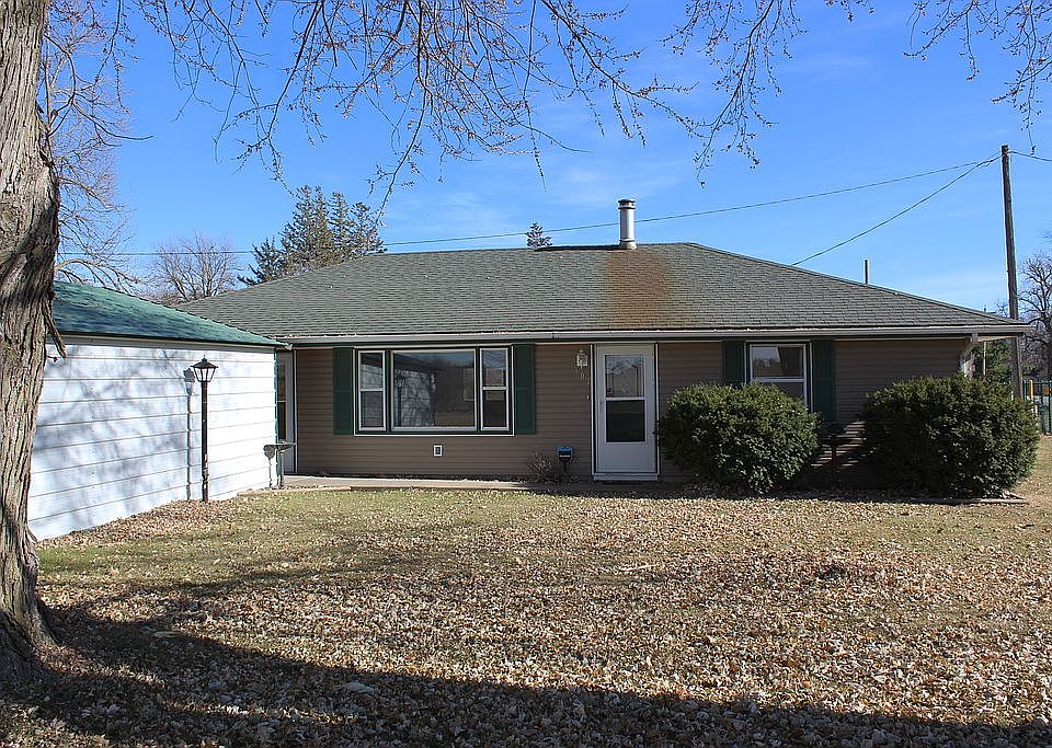 307 Avenue M St, Irwin, IA 51446 | Zillow