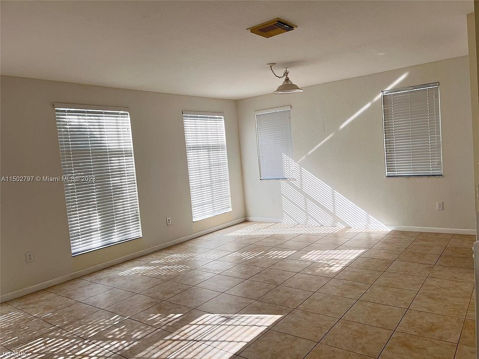 27379 SW 143rd Ct, Homestead, FL 33032 | Zillow