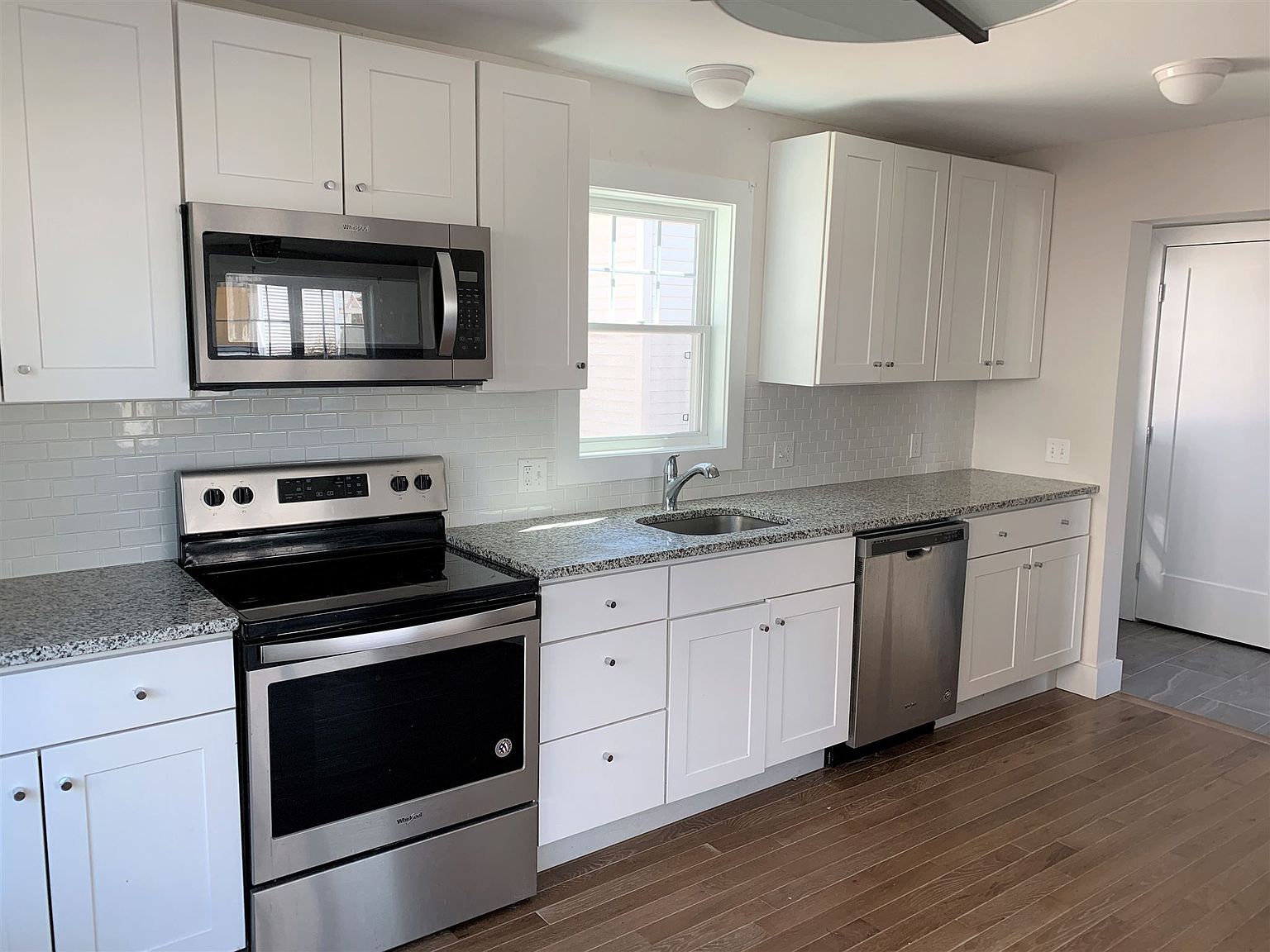 5 Washington St, Exeter, NH 03833 | Zillow