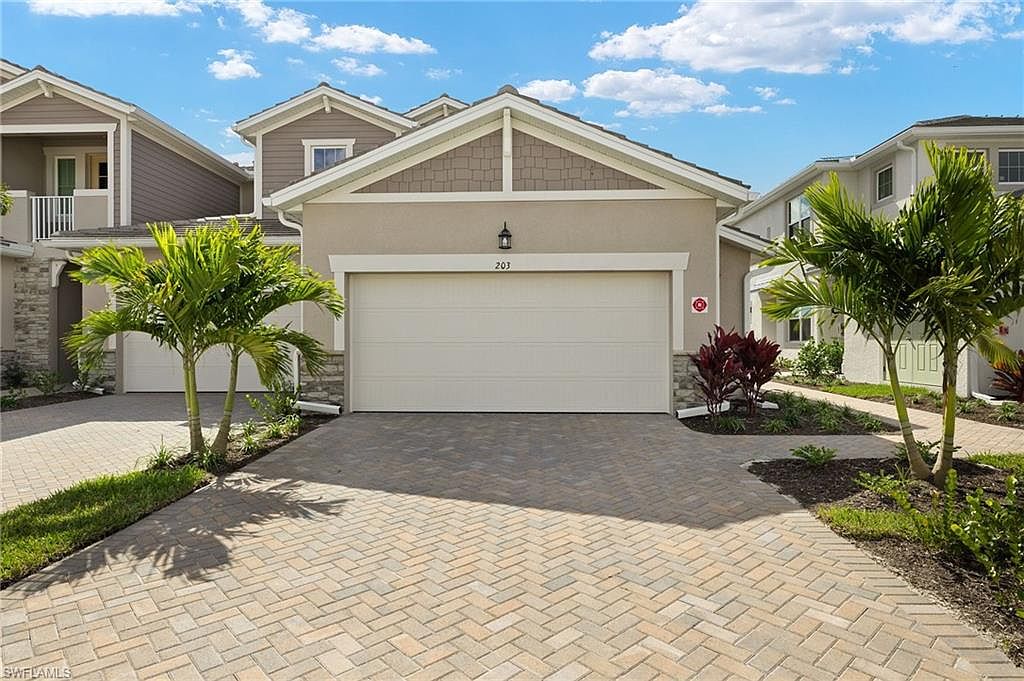 4557 Arboretum Cir UNIT 203, Naples, FL 34112 | Zillow