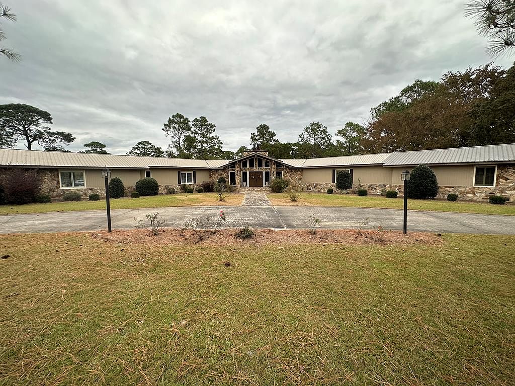 421 Baymeadows Dr, Douglas, GA 31535 | MLS #113966 | Zillow