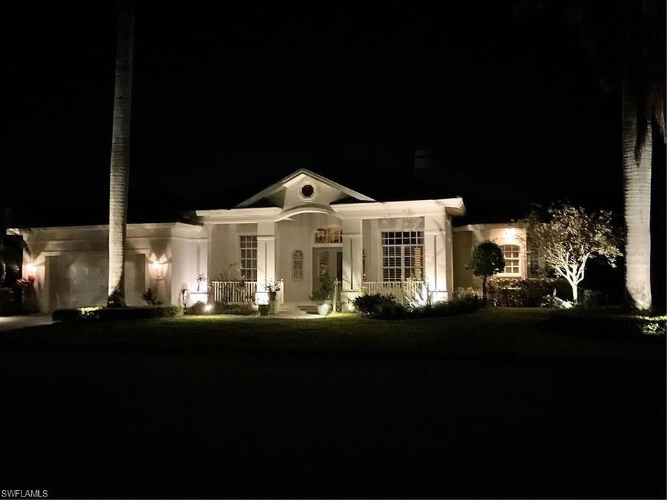 956 Spanish Moss Trl, Naples, FL 34108 | MLS #223005227 | Zillow