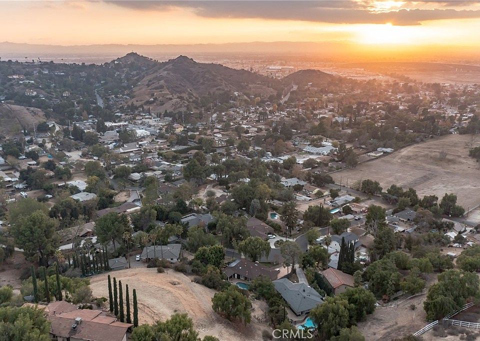 10074 Maude Ave #47, Sunland, CA 91040 | MLS #CV23163791 | Zillow