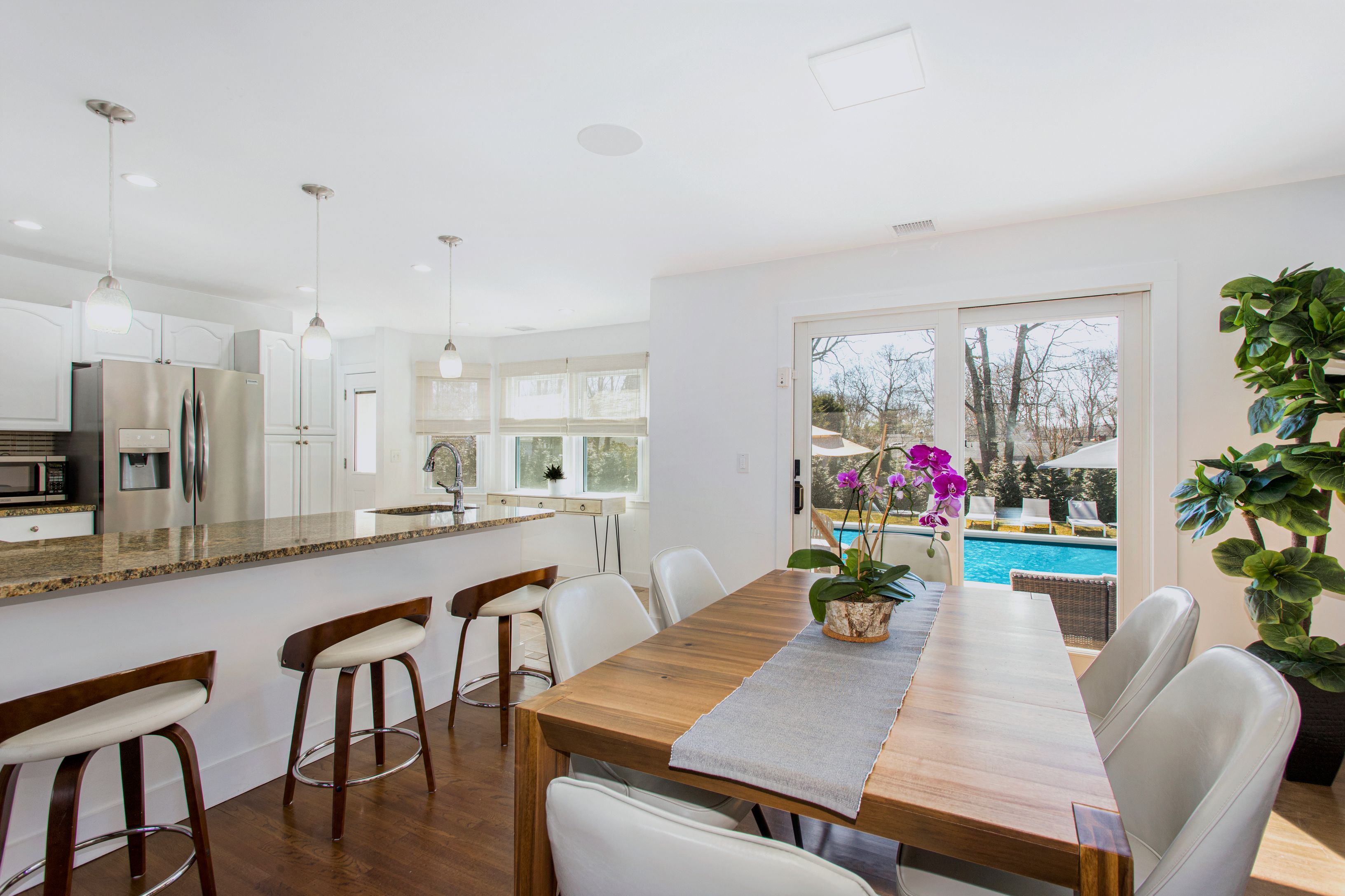 13 Sherwood Rd, Hampton Bays, NY 11946 | Out East