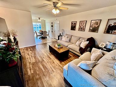 2940 E 560 Rd, Locust Grove, OK 74352 | Zillow