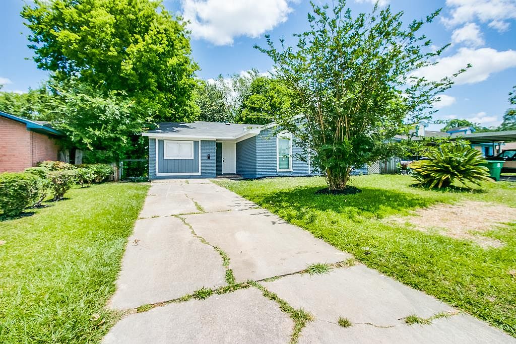 12935 Segrest Dr, Houston, TX 77047 | Zillow