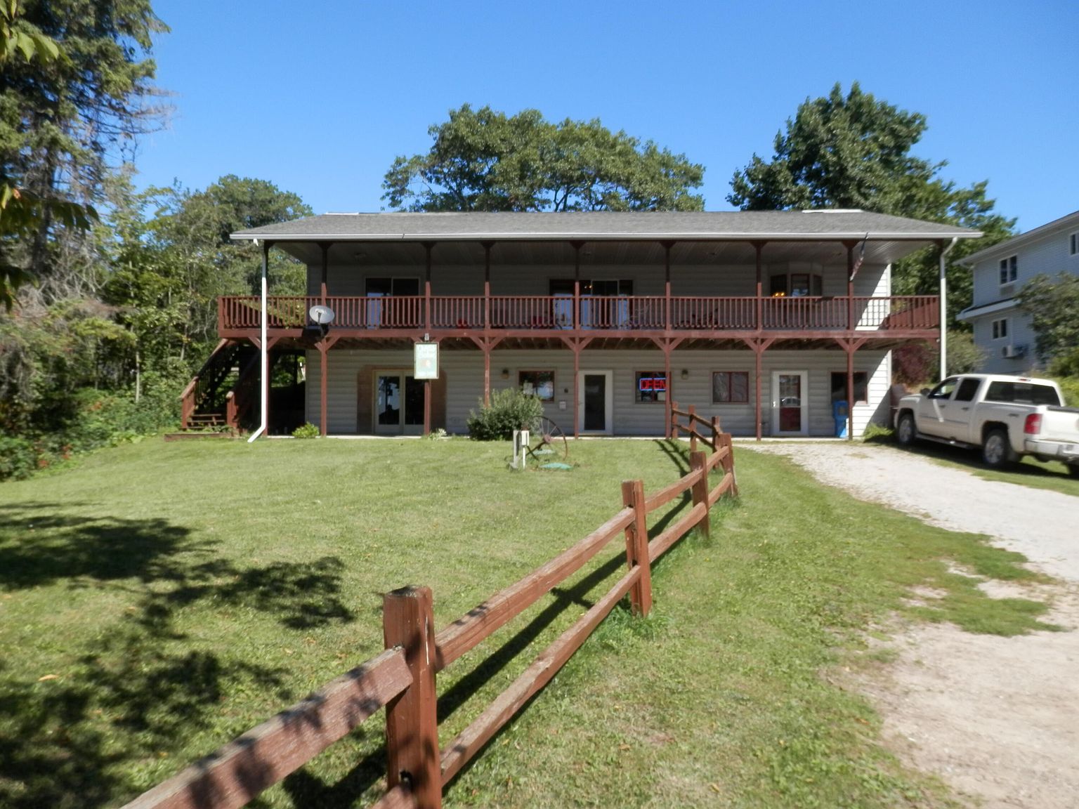 W17274 Main St, Curtis, MI 49820 | MLS #23-101 | Zillow