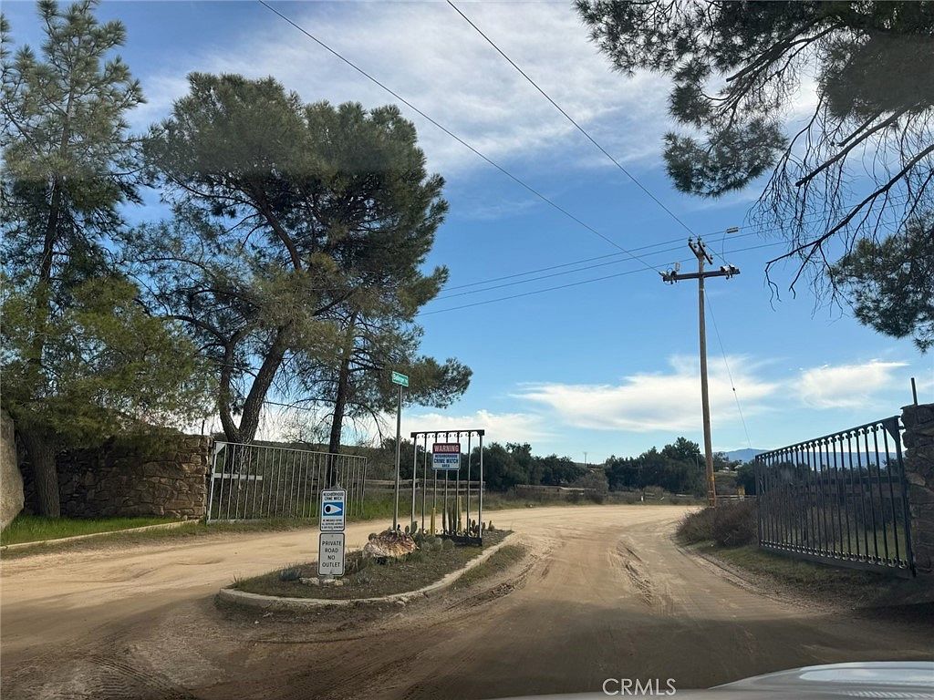 20 Sabina Dr #20, Hemet, CA 92544 | MLS #CV24026627 | Zillow