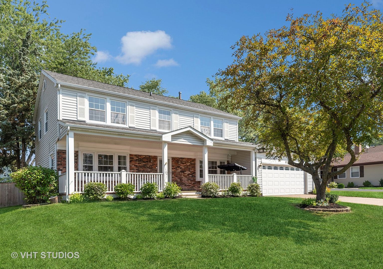 1051 Twisted Oak Ln, Buffalo Grove, IL 60089 | Zillow