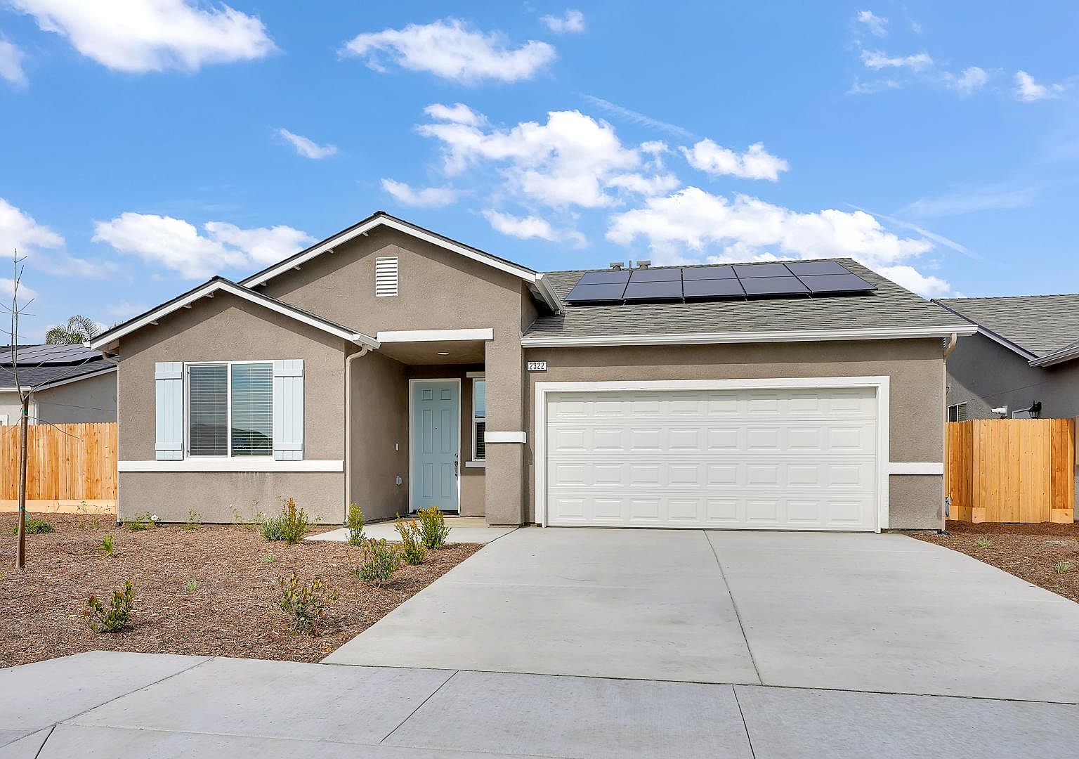 1464 Coyote St, Tulare, CA 93274 | Zillow