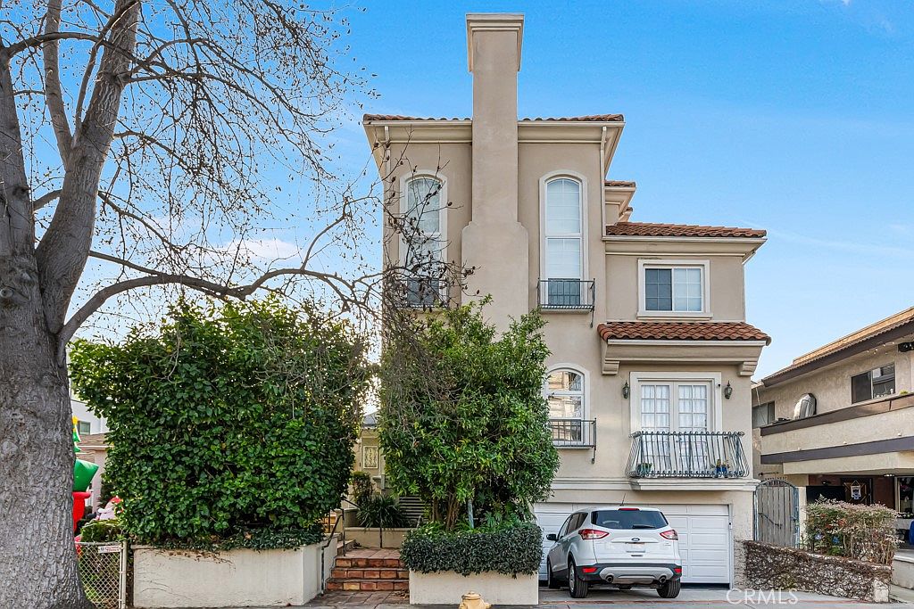 1733 Armacost Ave, Los Angeles, CA 90025 | MLS #MB25279754 | Zillow