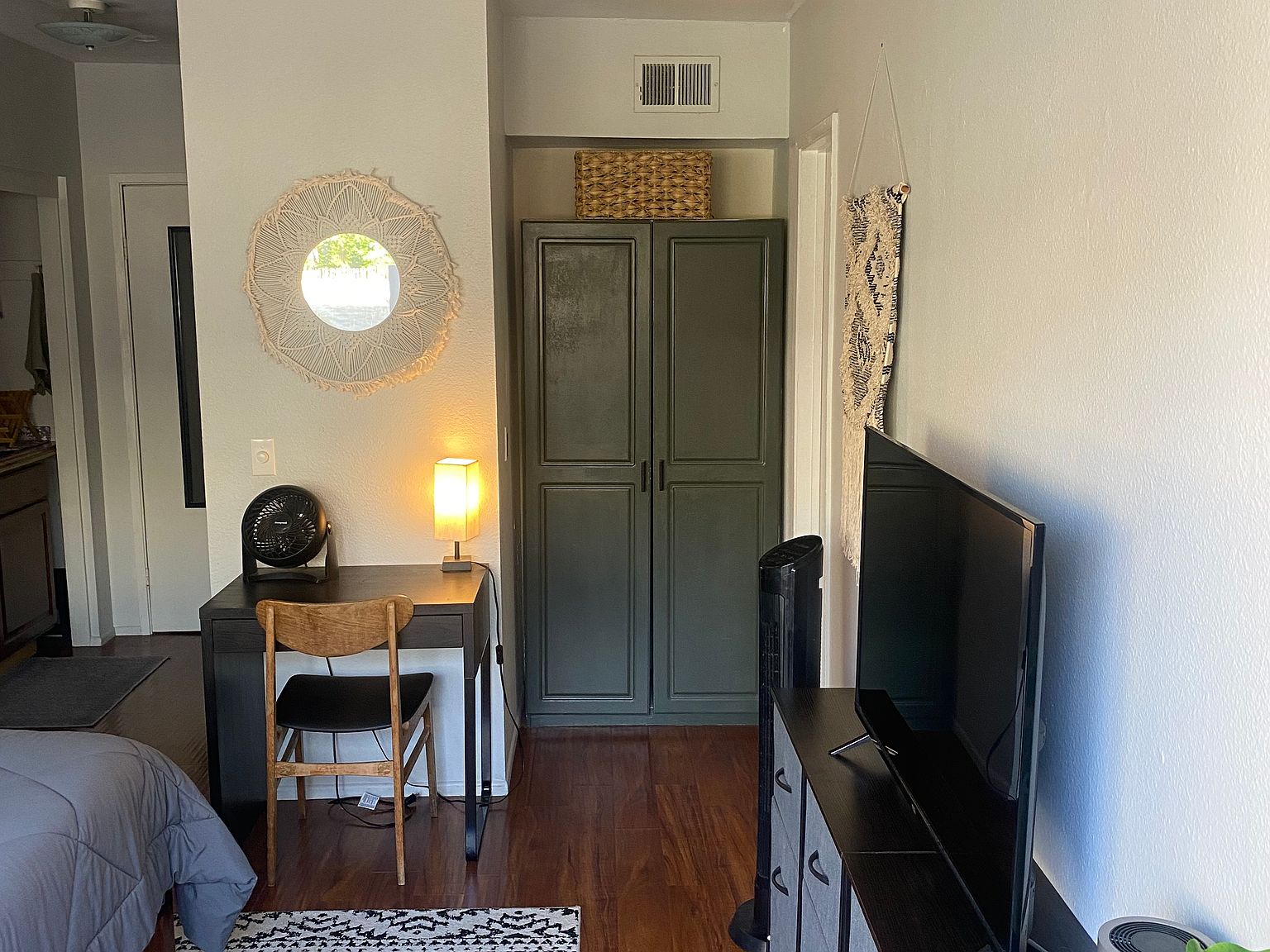 832 Mola Vista Way, Solana Beach, CA 92075 | Zillow