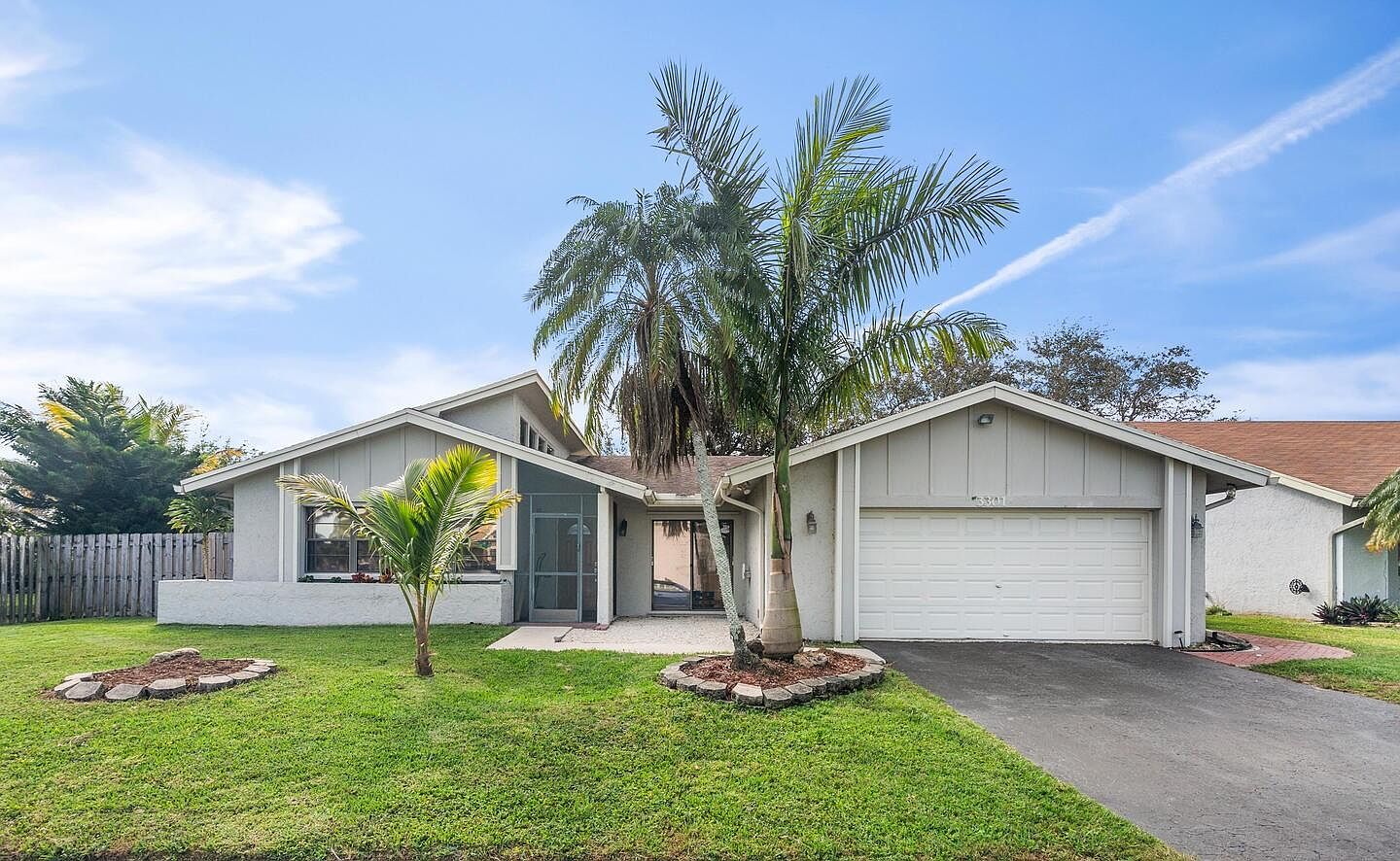 3301 NW 97th Ter, Sunrise, FL 33351 | MLS #RX-10950296 | Zillow