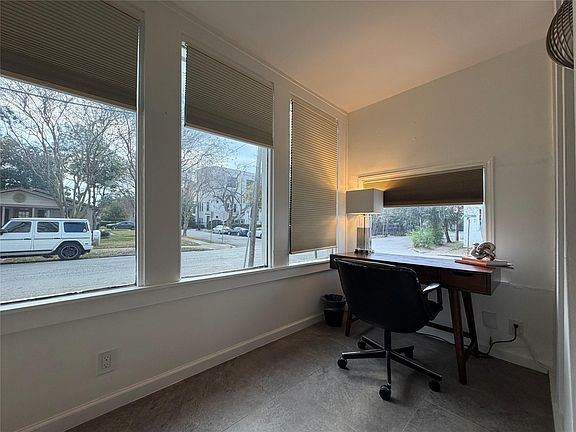 318 Hyde Park Blvd APT A, Houston, TX 77006 | Zillow