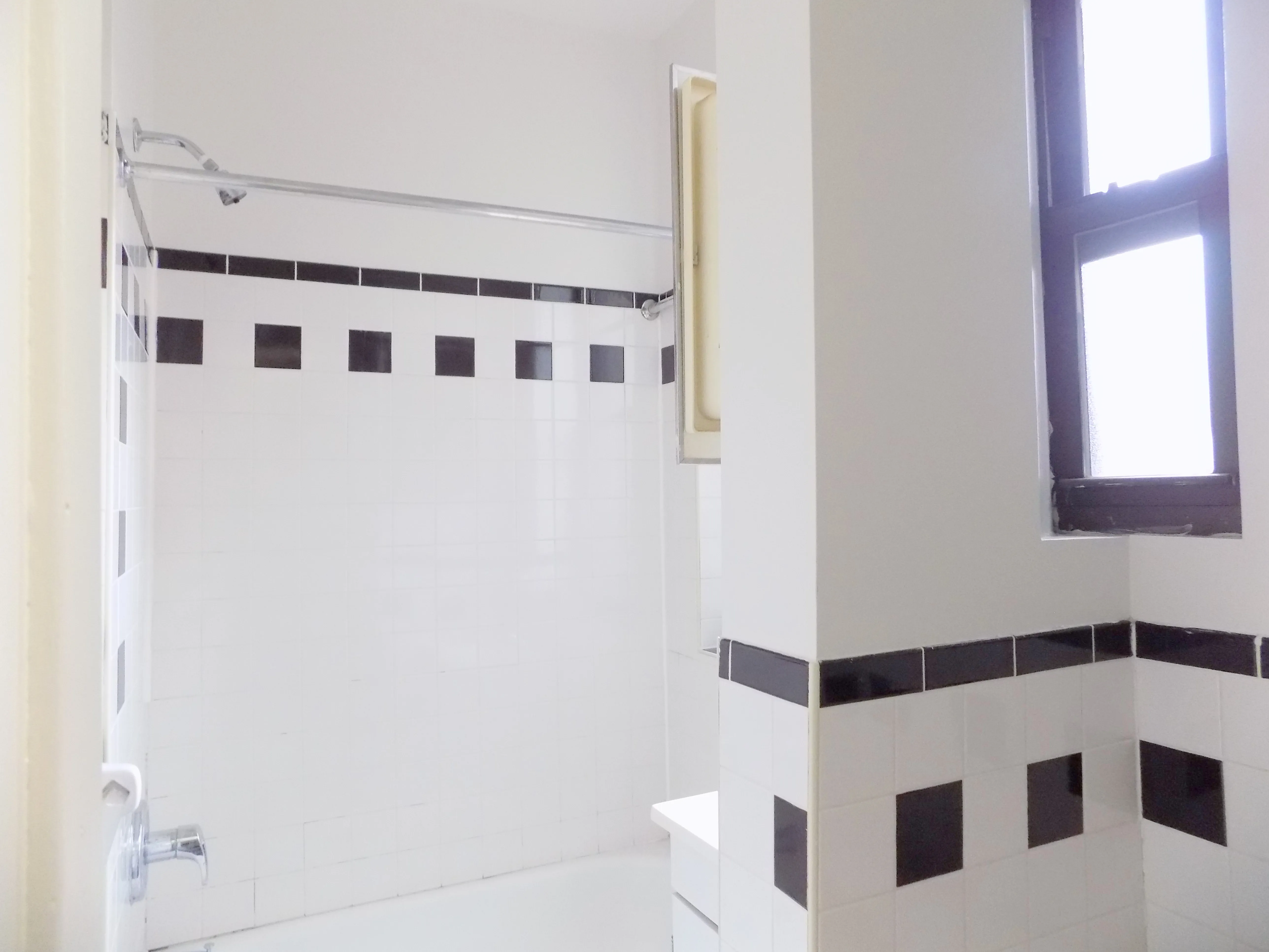 170 1st Avenue #9 in East Village, Manhattan | StreetEasy