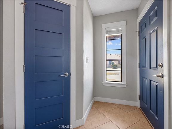 19246 Cottonwood Dr, Apple Valley, CA 92308 | Zillow