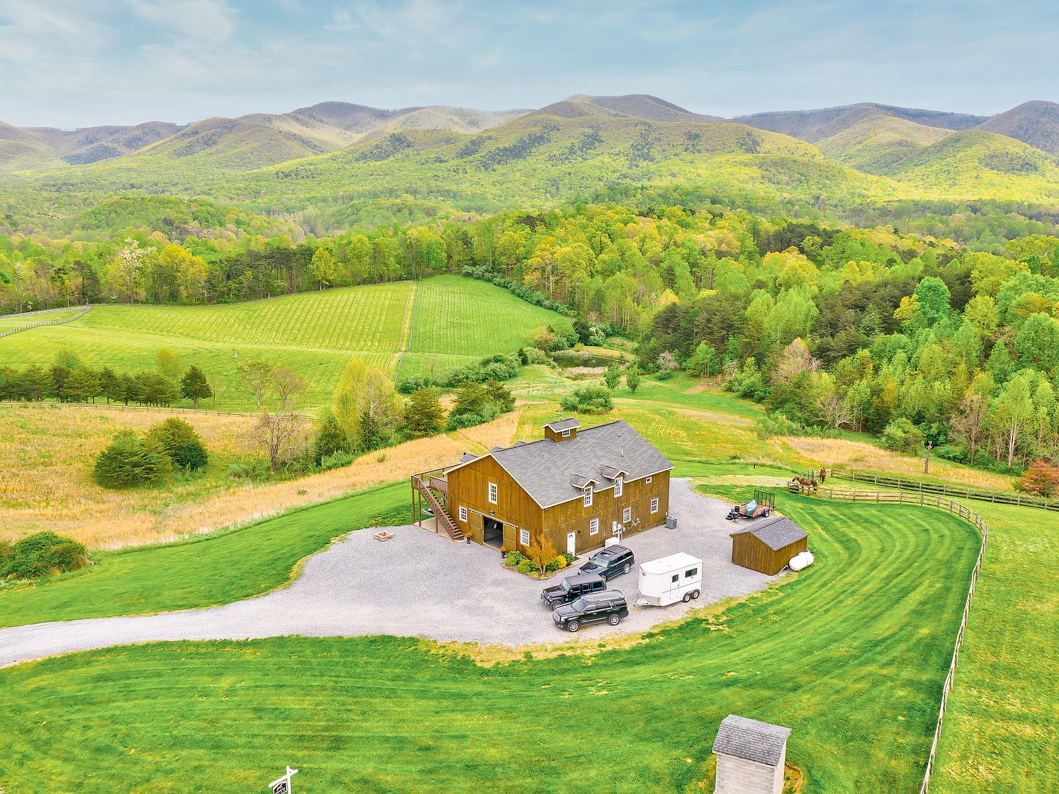 1180 Longfield Rd, Fincastle, VA 24090 | Zillow