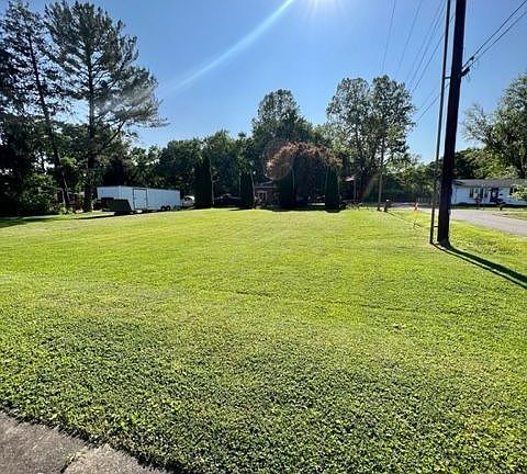 825 Park St, Middleport, OH 45760 | Zillow