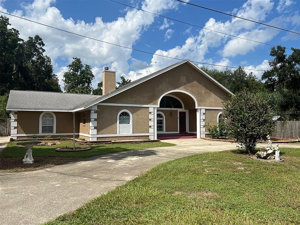 1150 County Road 442, Lake Panasoffkee, FL 33538 | Zillow