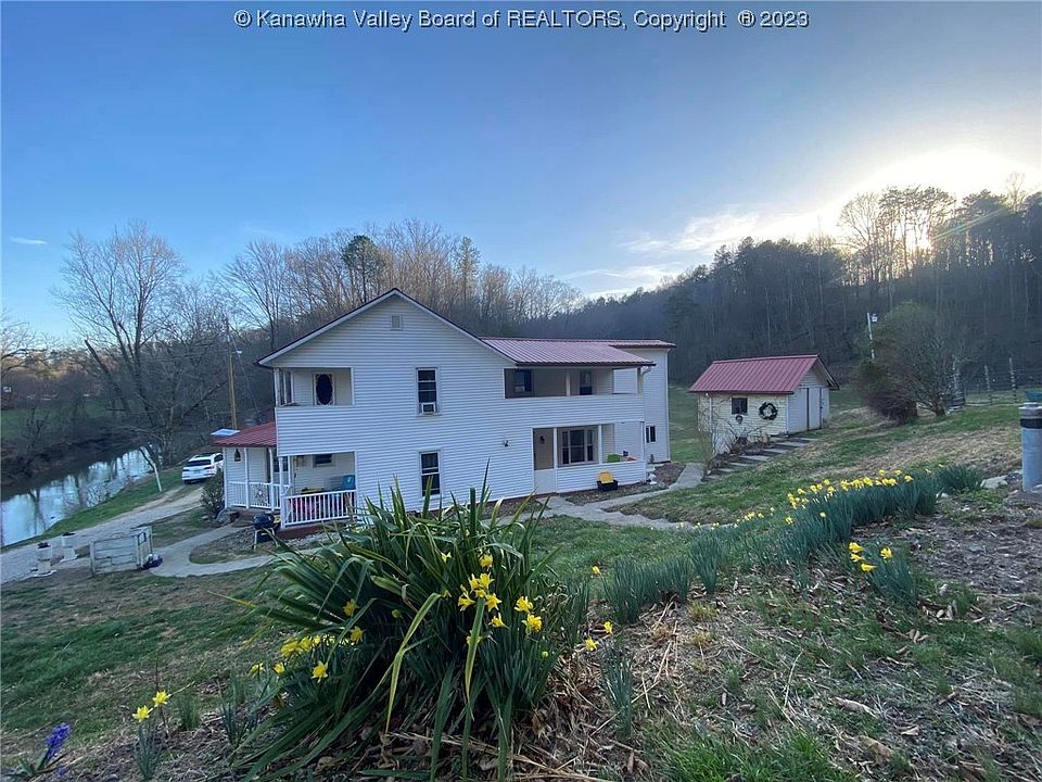 26 Peppermint Ln, Myra, WV 25544 | Zillow