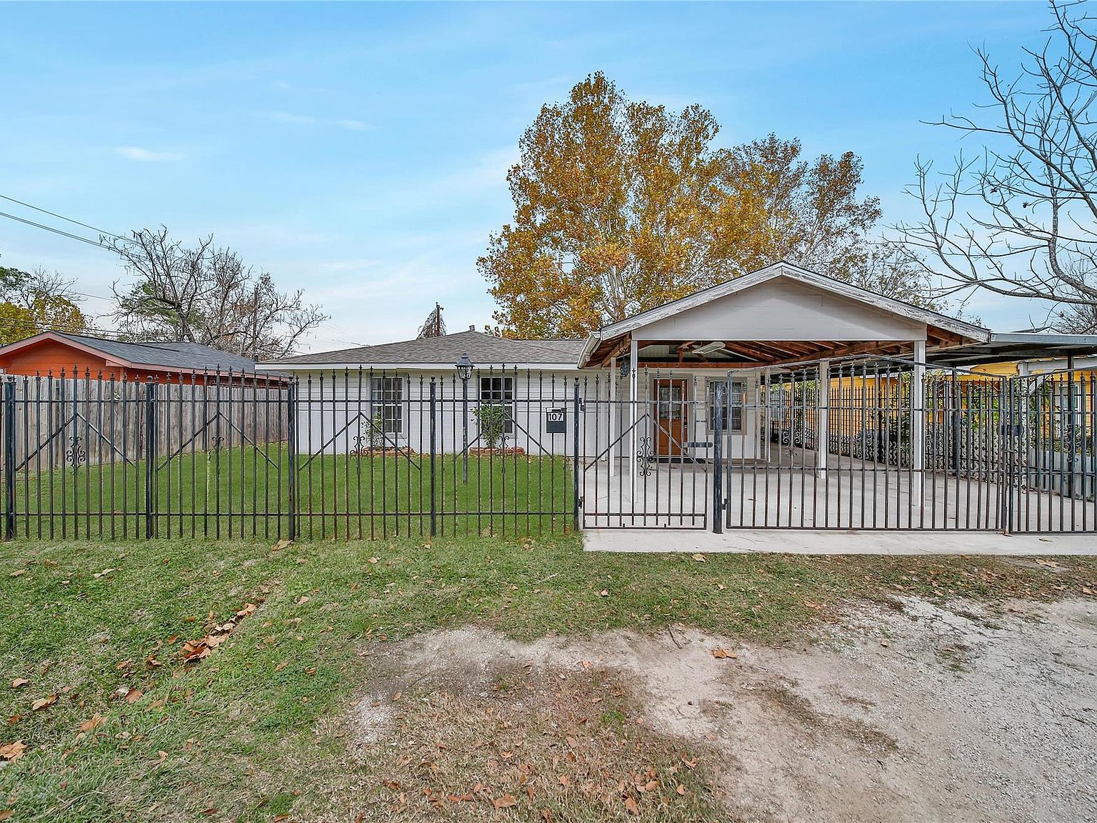 107 Arnett Ln, Houston, TX 77037 | MLS #57283552 | Zillow