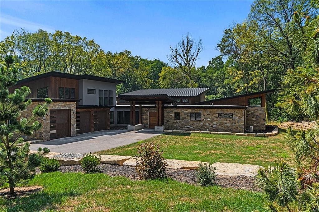 14195 NW 72nd St, Kansas City, MO 64152 | MLS #2445872 | Zillow