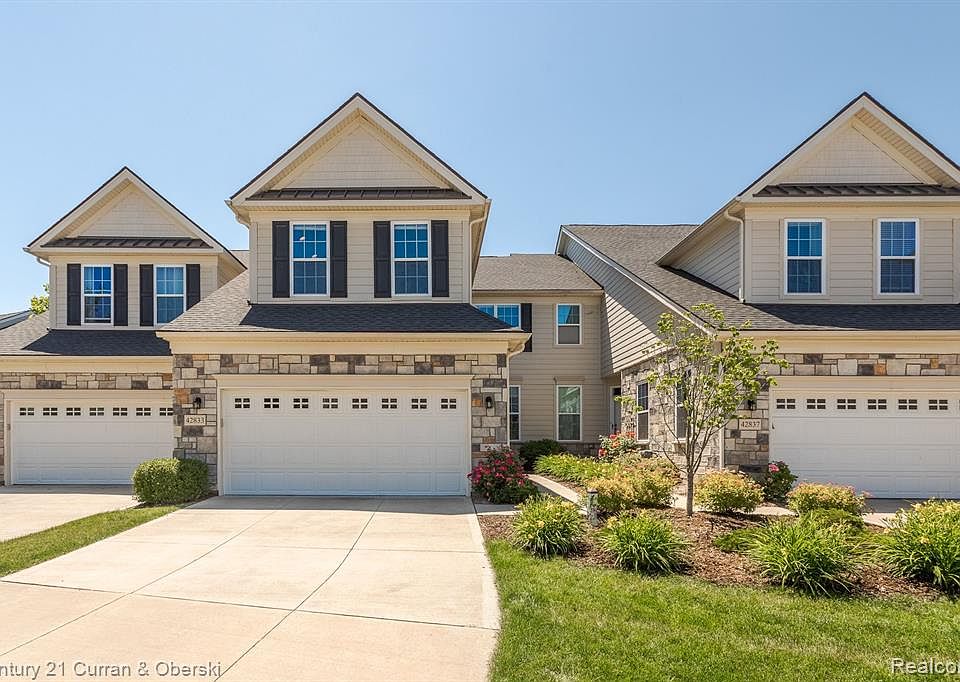 42833 Cardinal Way, Novi, MI 48375 | Zillow