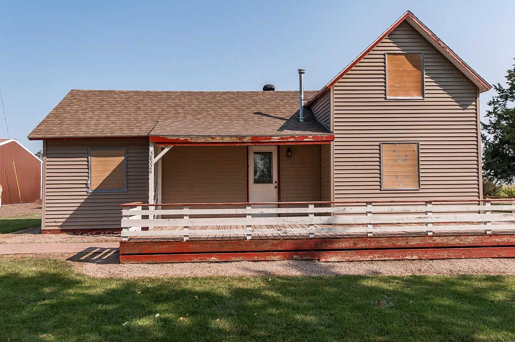 58228 300th St, Waltham, MN 55982 | Zillow