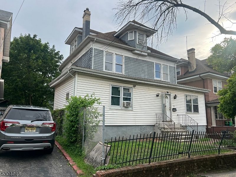 66 Scheerer Ave, Newark, NJ 07112 | MLS #3916262 | Zillow
