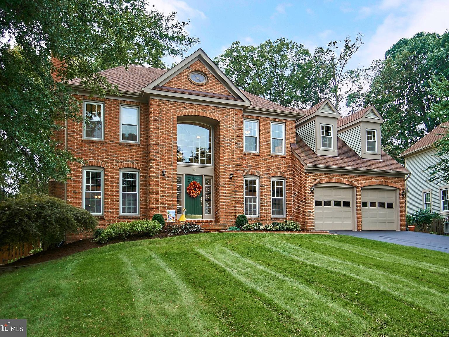 663 Old Hunt Way, Herndon, VA 20170 | Zillow