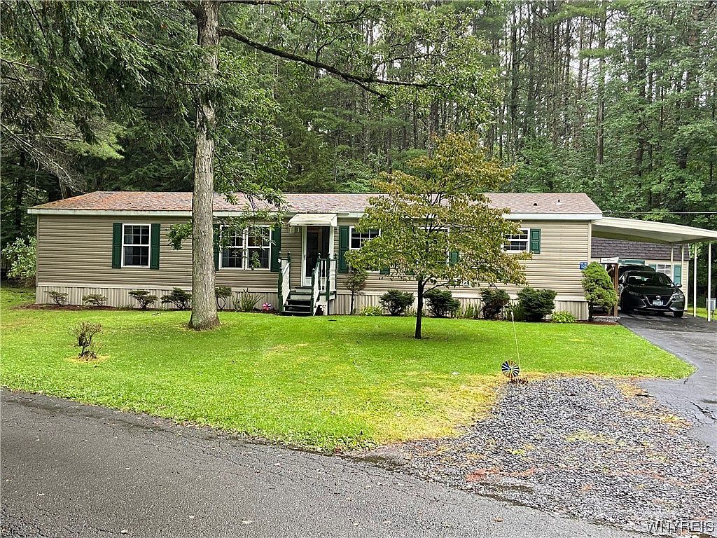 105 Lori Dr, Chenango Forks, NY 13746 | Zillow