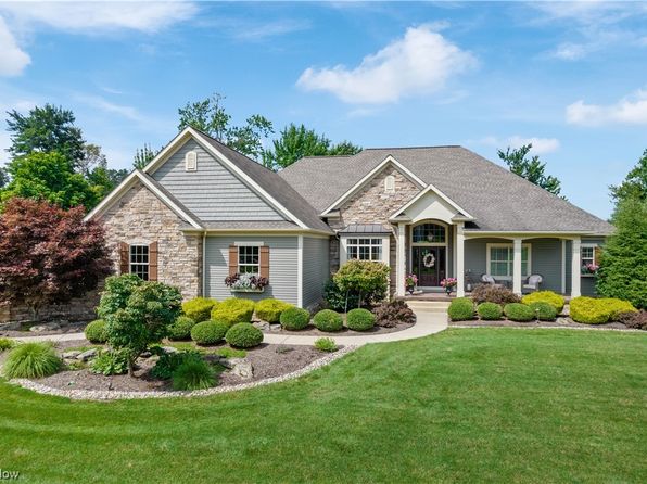 Ranch Style - Medina OH Real Estate - 7 Homes For Sale | Zillow