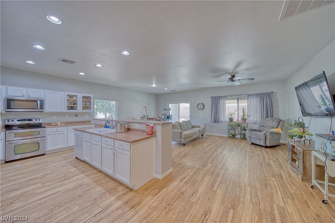 4953 Monte Penne Way, Pahrump, NV 89061 | MLS #2559206 | Zillow