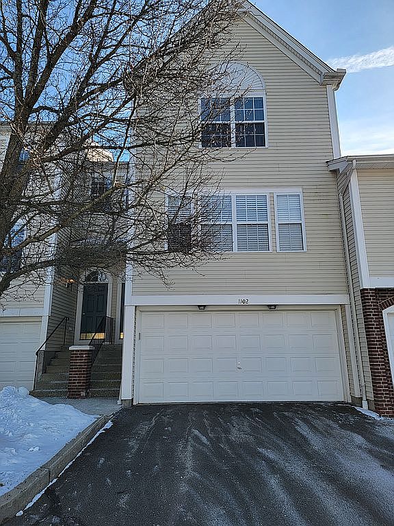 1102 Eaton Ct, Danbury, CT 06811 | Zillow