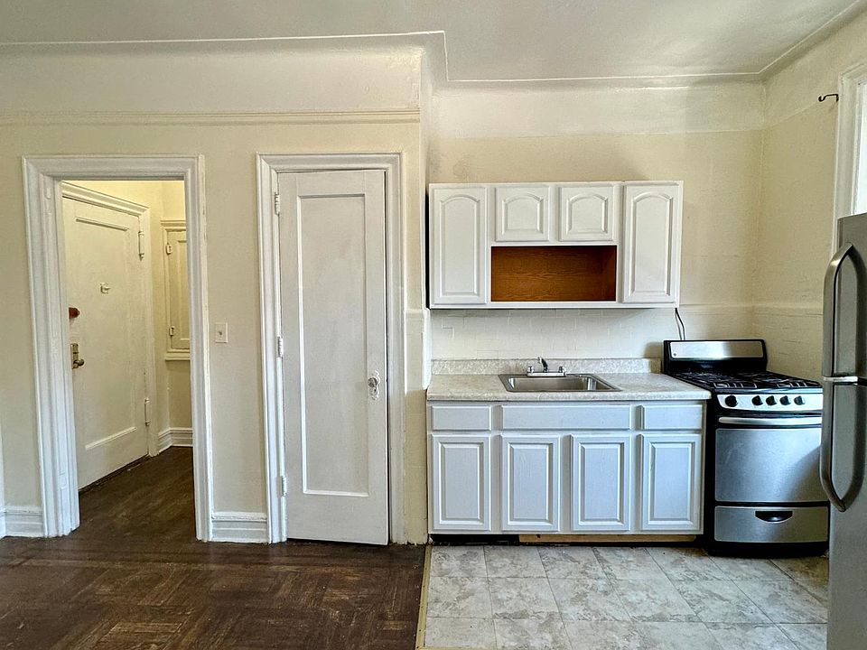 9445 86th Rd APT 2F, Woodhaven, NY 11421 | Zillow