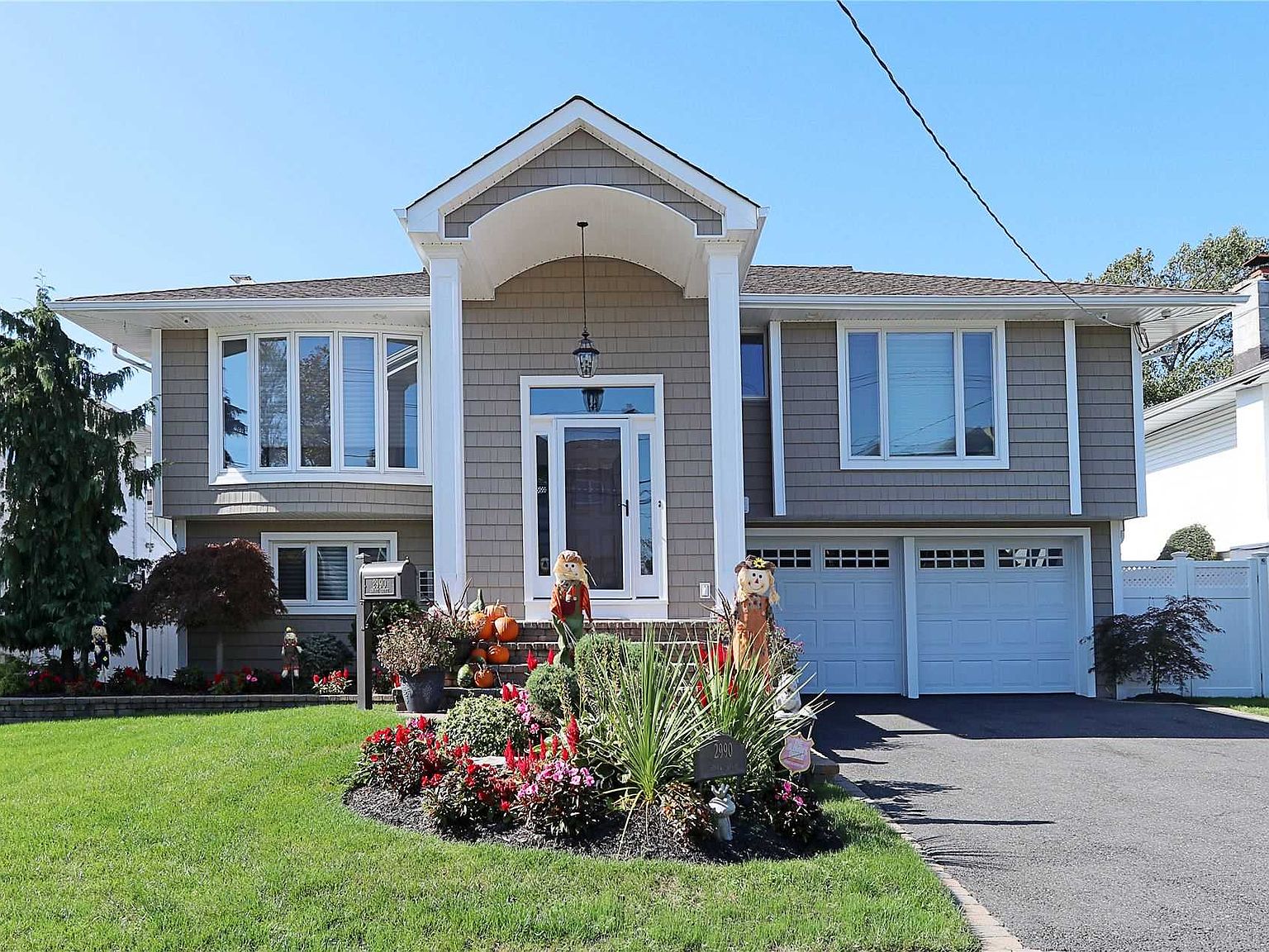 2990 Shore Dr, Merrick, NY 11566 | Zillow