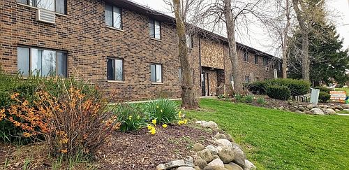 11513 W Brown Deer Rd APT 203, Milwaukee, WI 53224 | Zillow