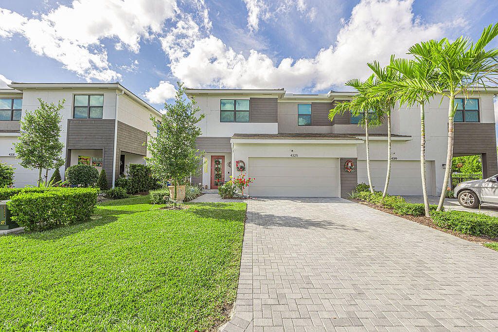 4325 Arcturus Ln, Lake Worth, FL 33467 | MLS #RX-10940411 | Zillow