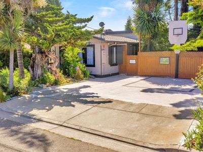 5134 Columbia Ave, Richmond, CA 94804 | MLS #323042253 | Zillow