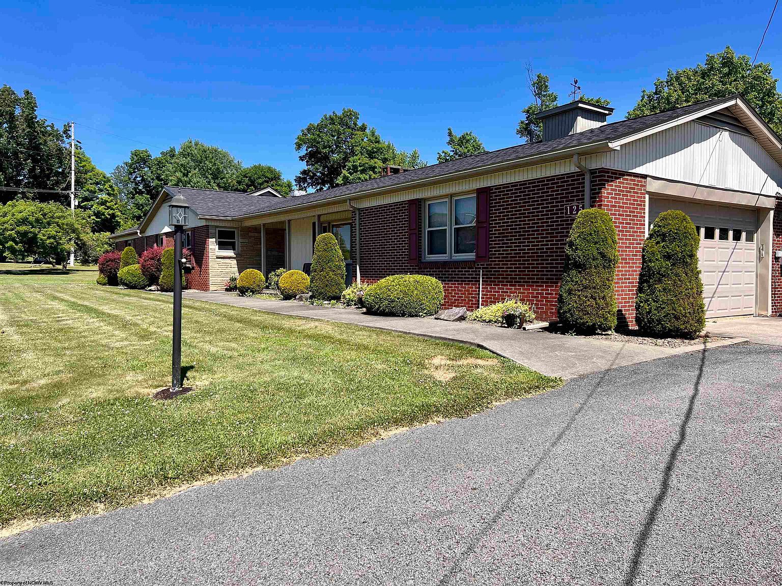 125 Robert E Lee Ave, Elkins, WV 26241 | MLS #10155153 | Zillow