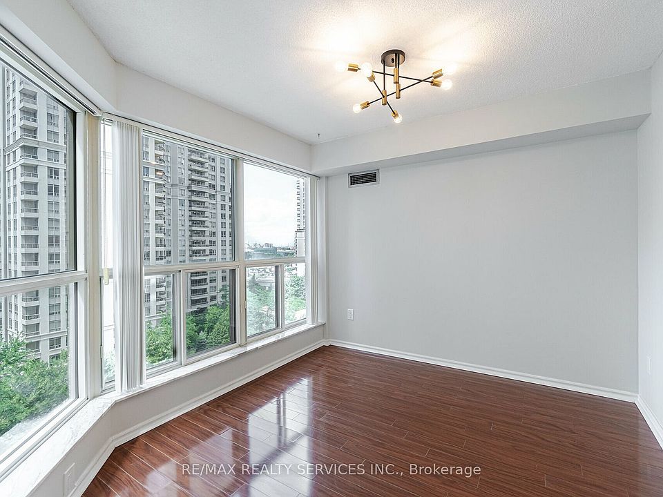 325 Webb Dr E Mississauga, ON, L5B3Z9 - Apartments for Rent | Zillow