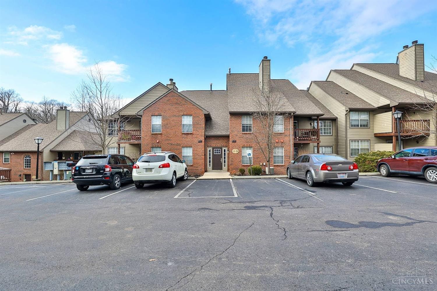 10555 Montgomery Rd #15D, Cincinnati, OH 45242 | Zillow