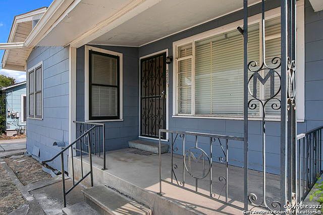 2822 E Houston St, San Antonio, TX 78202 | MLS #1631558 | Zillow