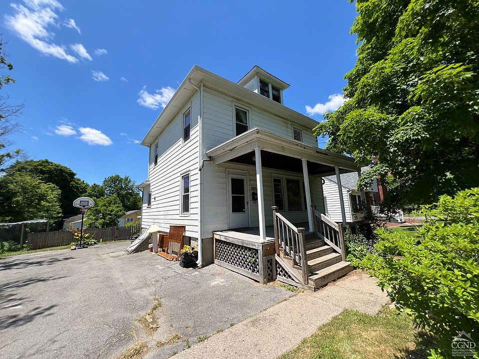 163 Spring St, Catskill, NY 12414 | Zillow
