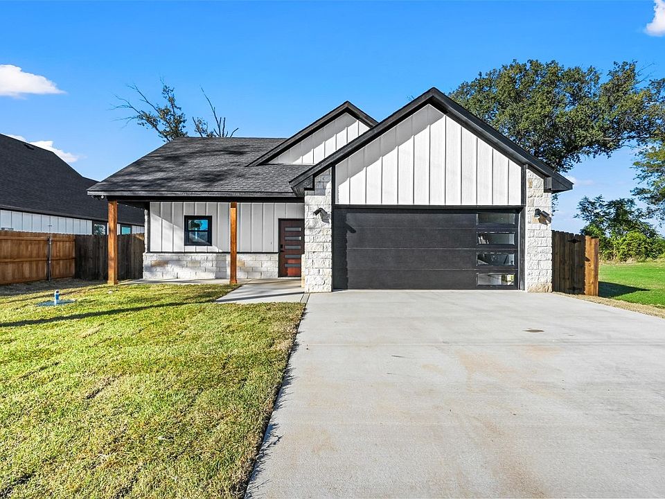 2005 Lakeview Dr, Kemp, TX 75143 | MLS #20460074 | Zillow