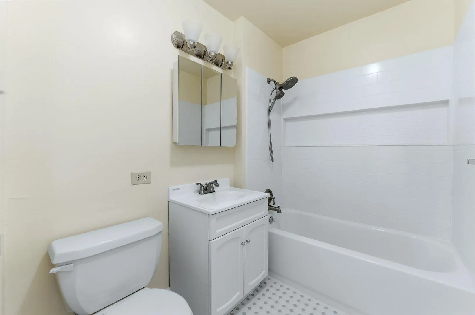 1111 River Road #C6 in Edgewater, New Jersey | StreetEasy