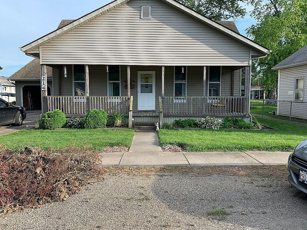 214 E Rutledge Ave, Petersburg, IL 62675 | Zillow
