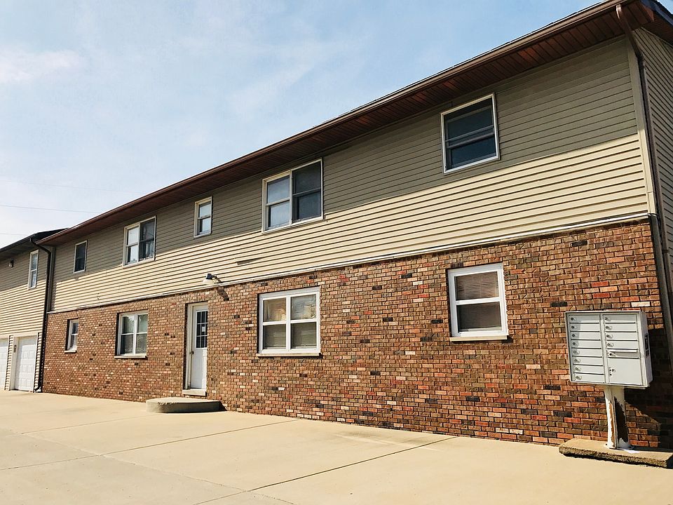 405 S MAIN - 405 S Main St Chatham IL | Zillow