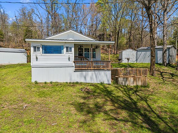 11460 Crooked Creek Rd, Lobelville, TN 37097 | MLS #2817293 | Zillow