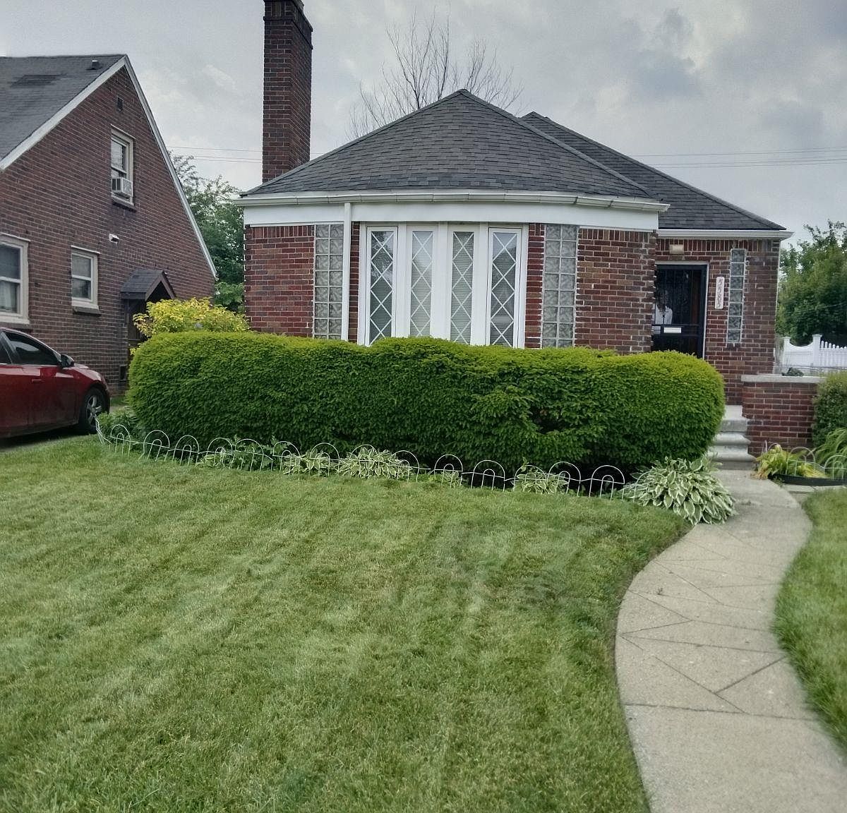 5585 Alter Rd, Detroit, MI 48224 | Zillow